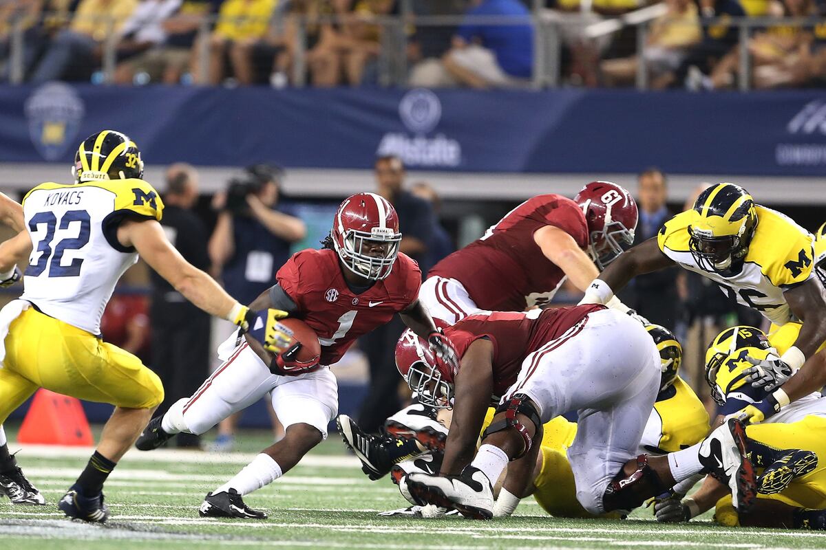 Alabama Football: Why Dee Hart Will Be Breakout Star in Spring Practice ...