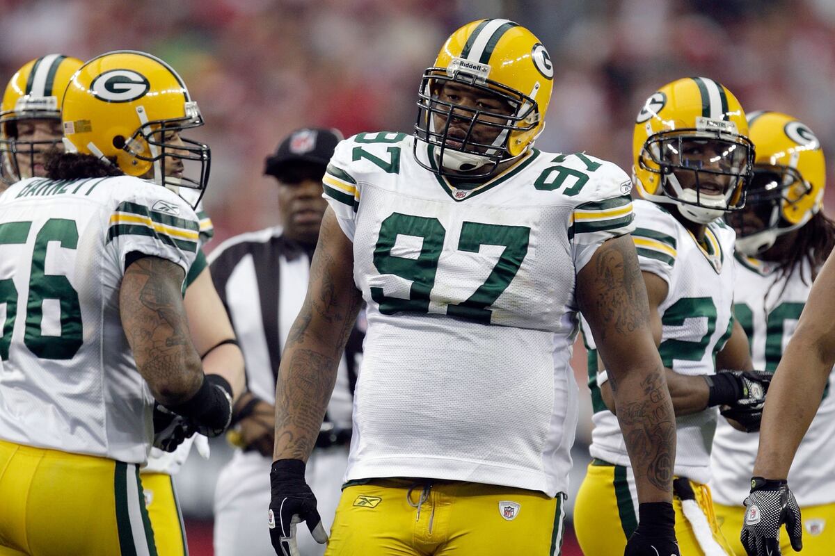 Packers Have Nothing to Lose in Bringing Johnny Jolly Back | News ...