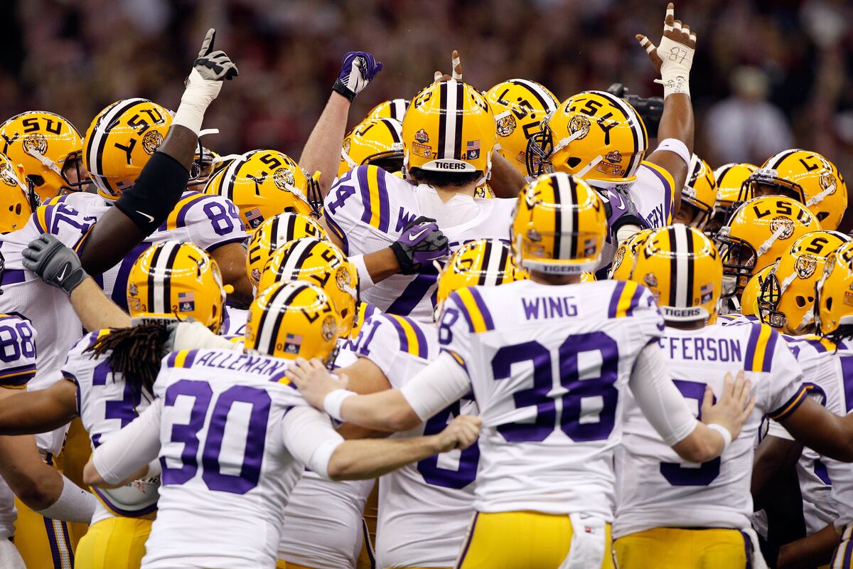 LSU Football: Why Tigers Will Be More Unified in 2013 | News, Scores ...