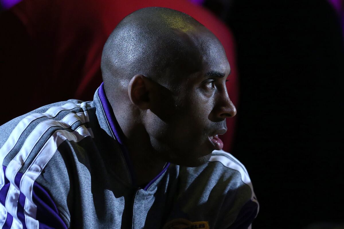 Blueprint for LA Lakers Rebuilding Process After Kobe Bryant Retires ...