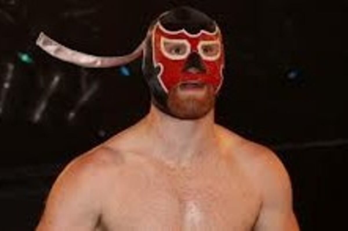 WWE News: Repackaged El Generico Wrestles Under New Name Without a Mask ...