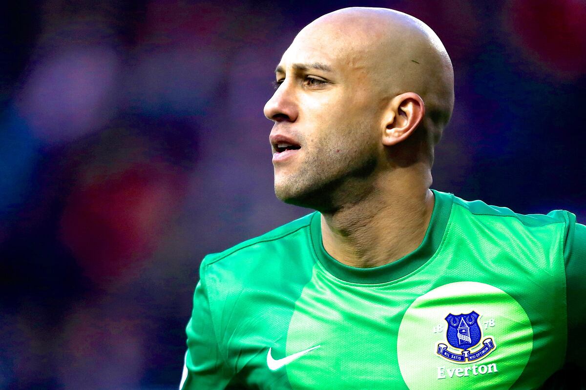 Tim Howard Injury: Updates on Everton Star's Back | News, Scores ...