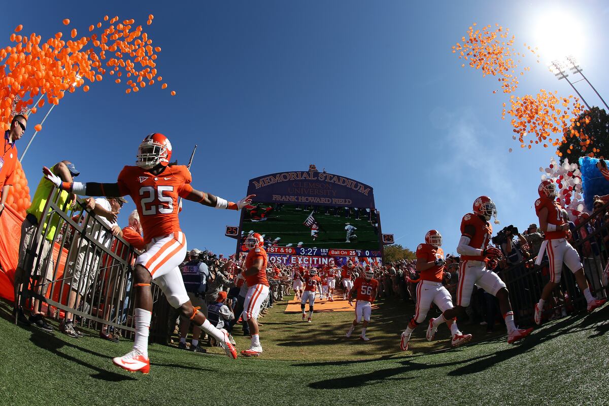 Clemson Football: Week 1 Spring Practice Stock Report | News, Scores ...