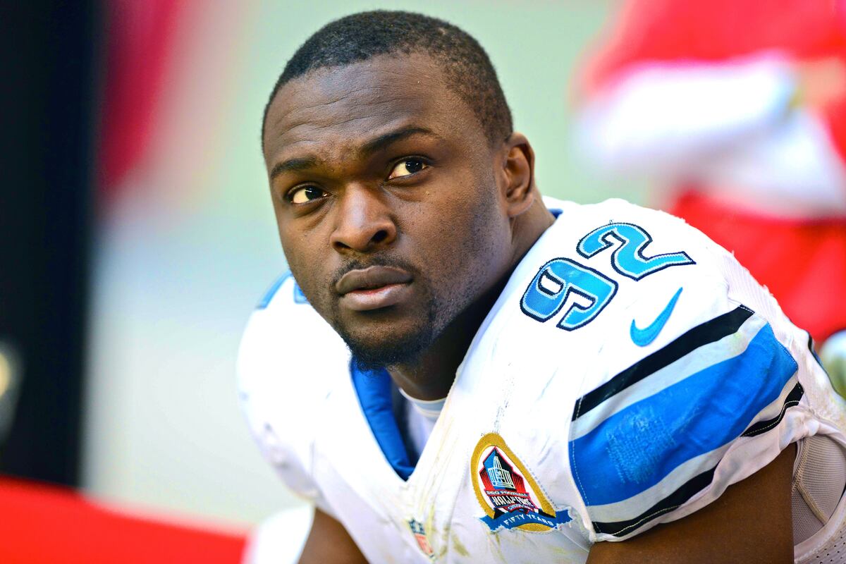Breaking Down Cliff Avril's New Role with the Seattle Seahawks | News ...