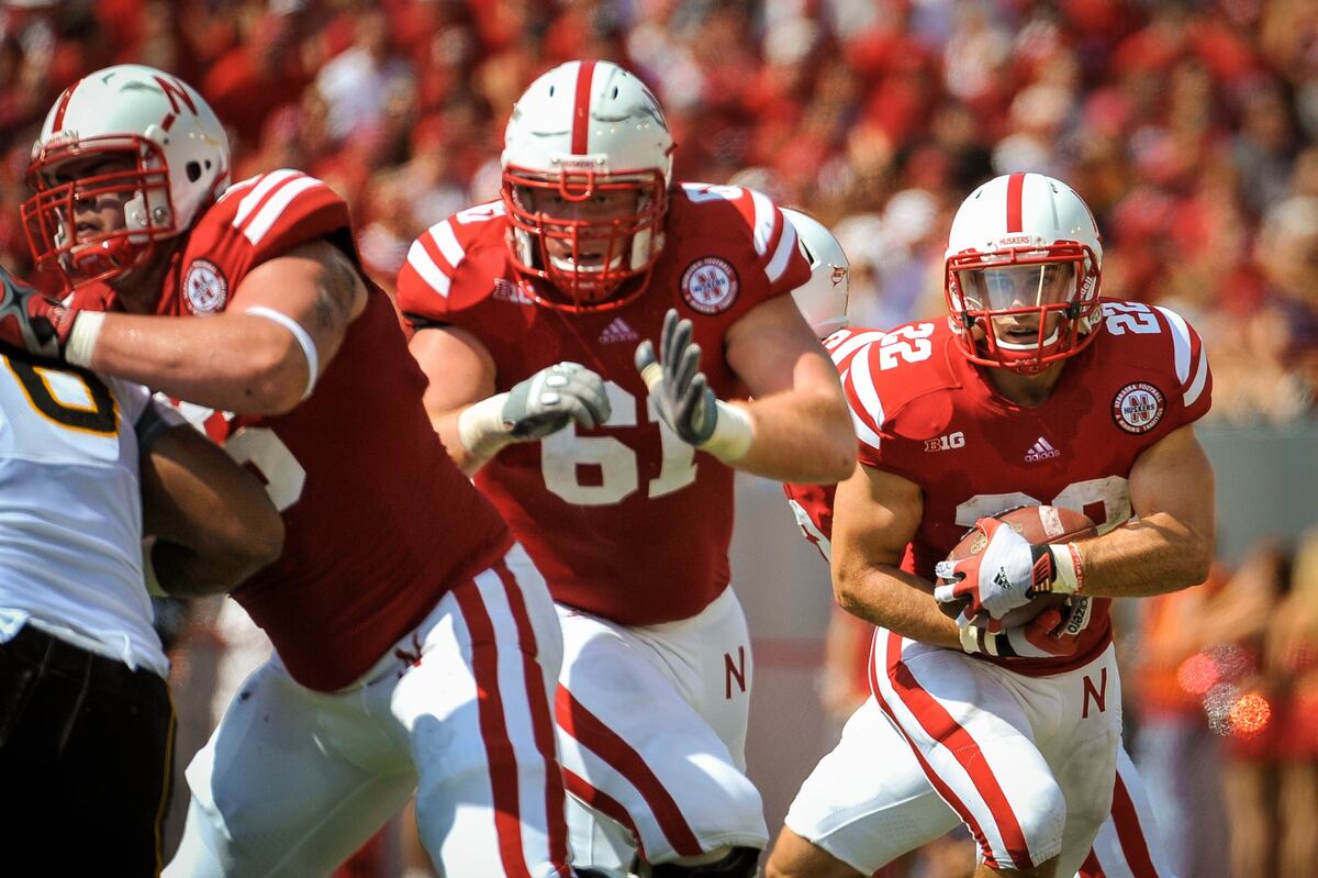 Nebraska Football: Getting to Know the Cornhuskers' Offensive Line ...