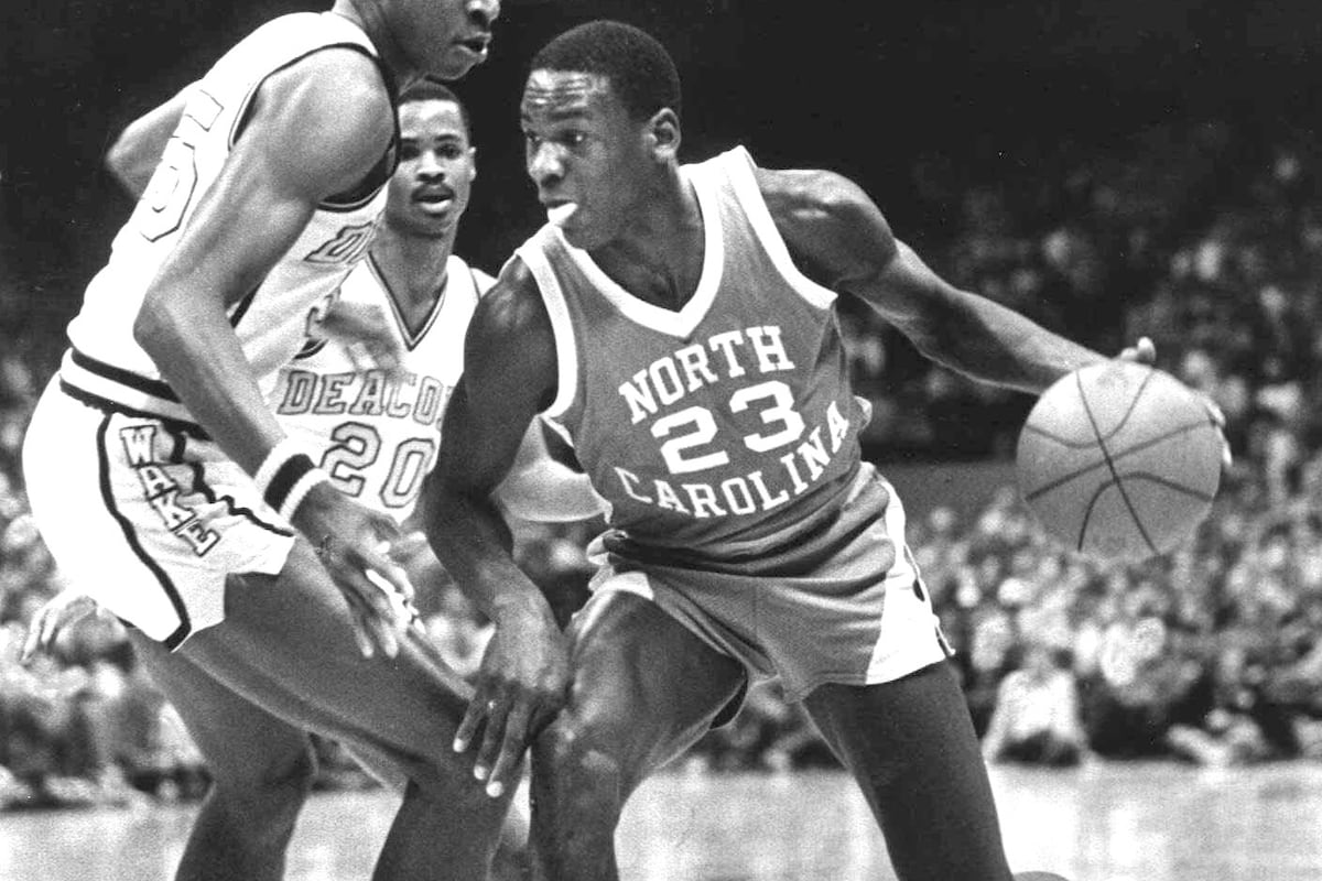 B/R's March Madness Top Moments, No. 6: Michael Jordan, a Legend in ...