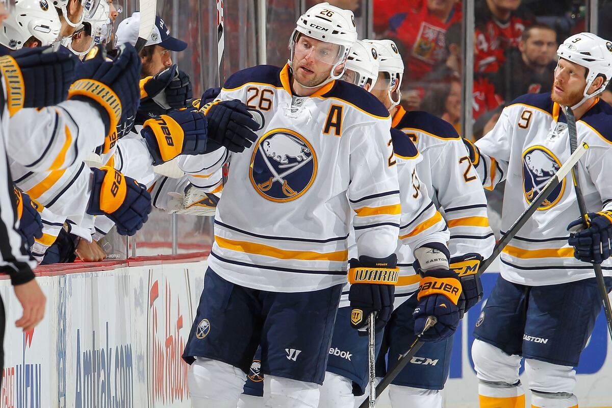 Thomas Vanek Injury: Updates on Sabres Star's Status | News, Scores ...