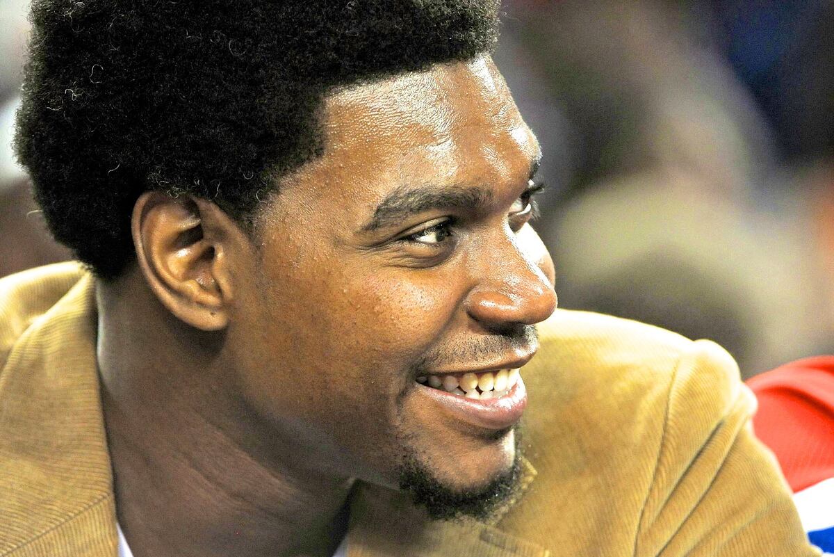 Timeline of Andrew Bynum's Rollercoaster Season with Philadelphia 76ers ...