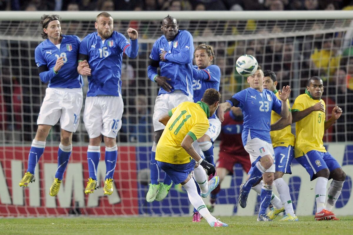 Brazil, Italy Play to Exciting 2-2 Draw in Memorable Friendly (Video ...