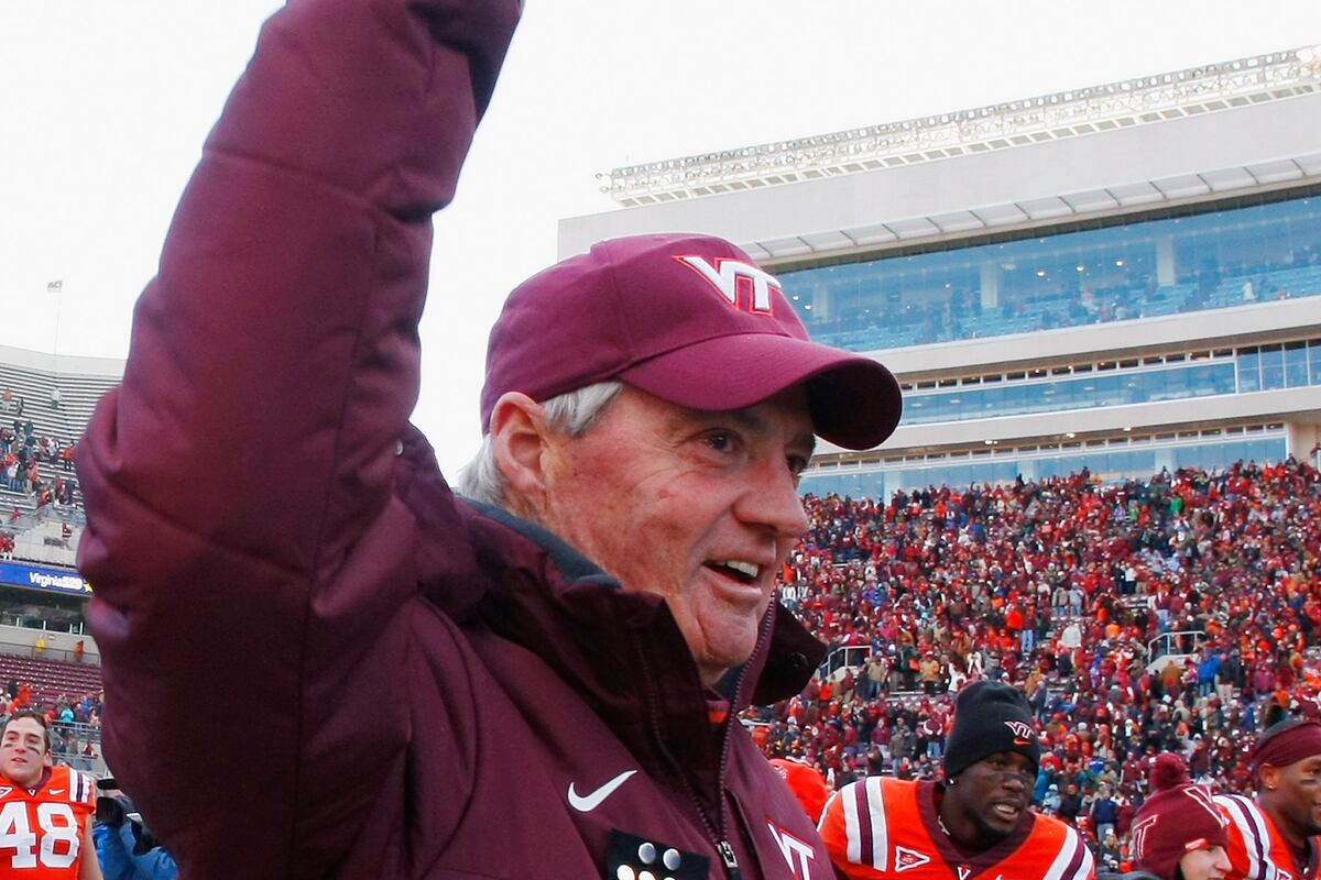 Virginia Tech Football: 5 Ways You Know You're a Hokie Fan | News ...