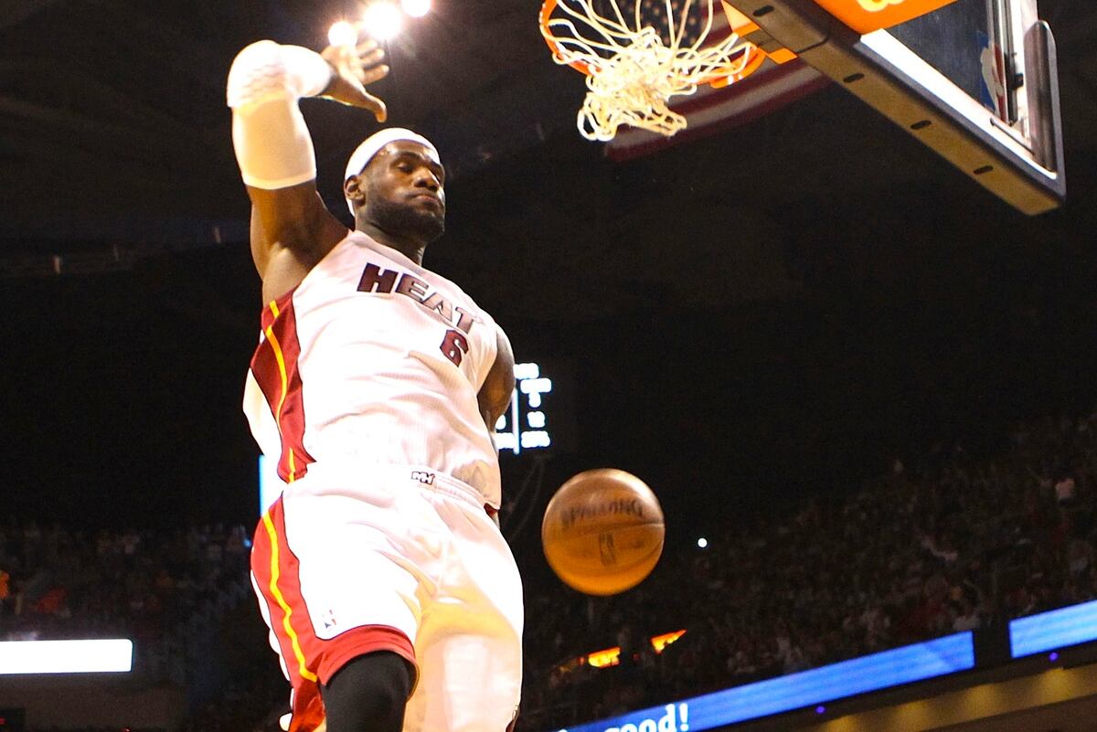 Miami Heat Extend Winning Streak to 26 Games with Win vs. Bobcats ...