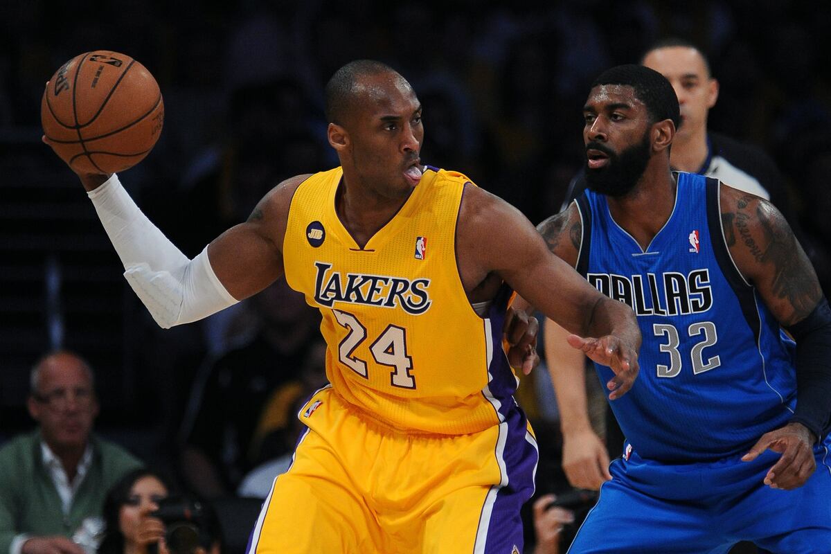 Los Angeles Lakers Need Point Guard Kobe Bryant To Show For Nba