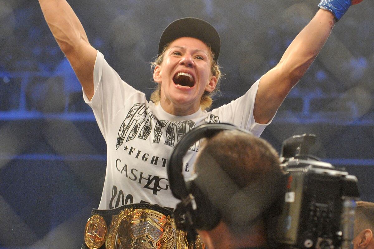 Cris Cyborg Ready to Reclaim the Iron Throne as the Top Women's Fighter ...