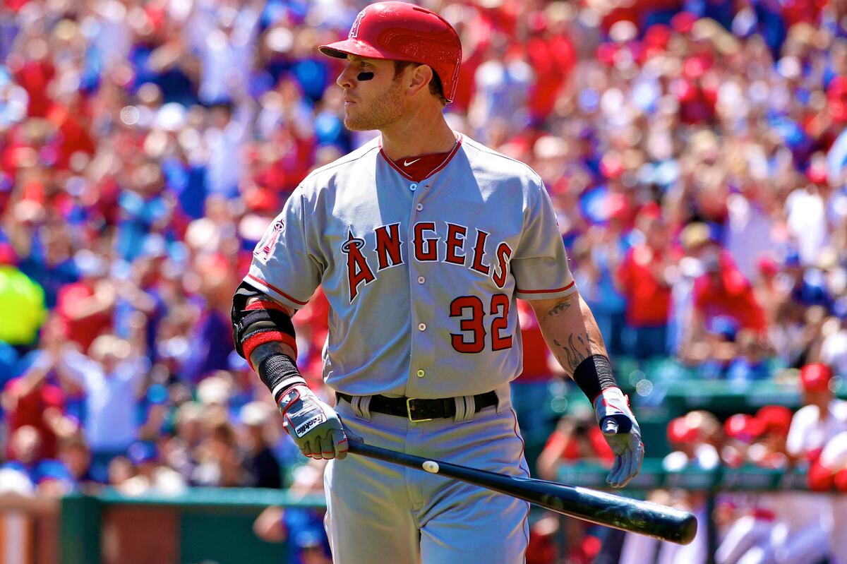 Josh Hamilton Goes Hitless in First Game vs. Rangers Since Signing with ...