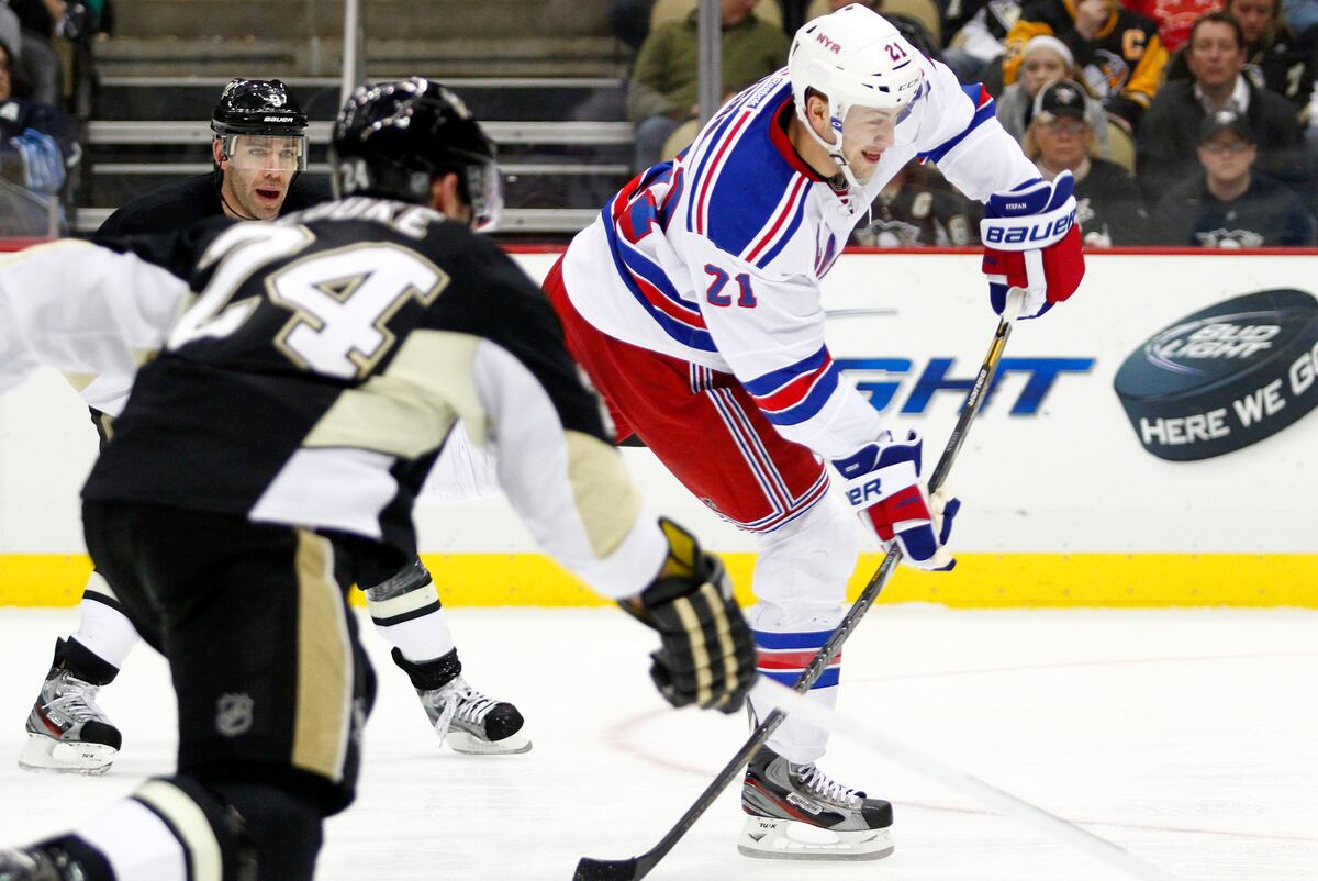 4 Underrated NHL Players to Watch for the Rest of the Season | News ...