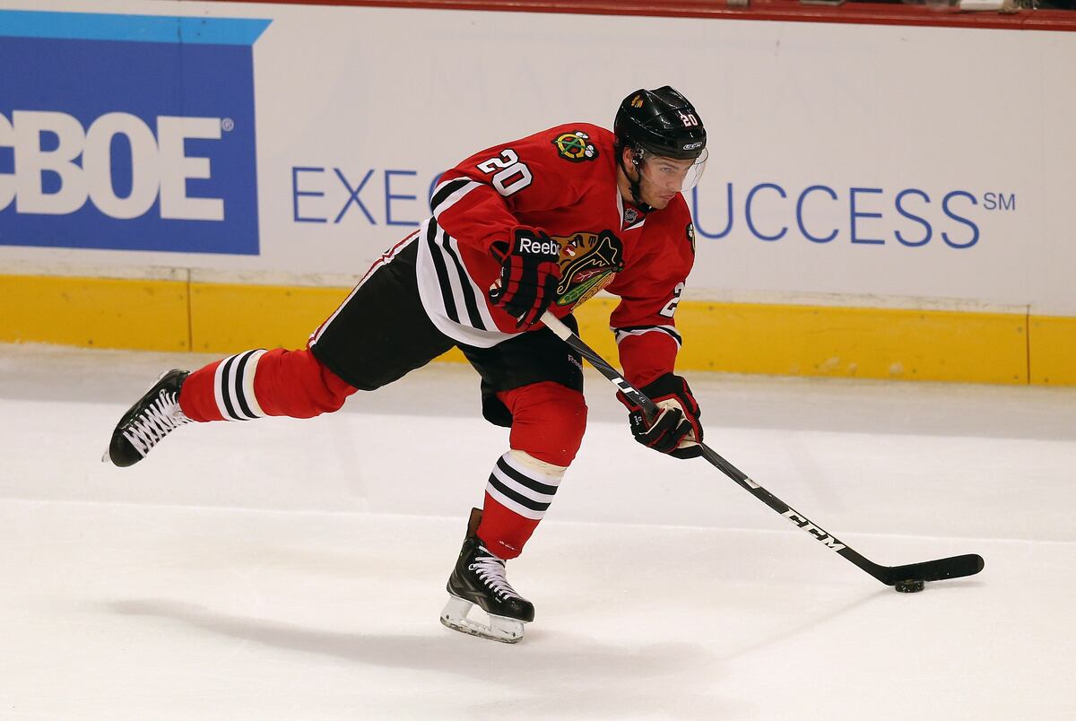 Head-to-Toe Breakdown of Chicago Blackhawks LW Brandon Saad | News ...