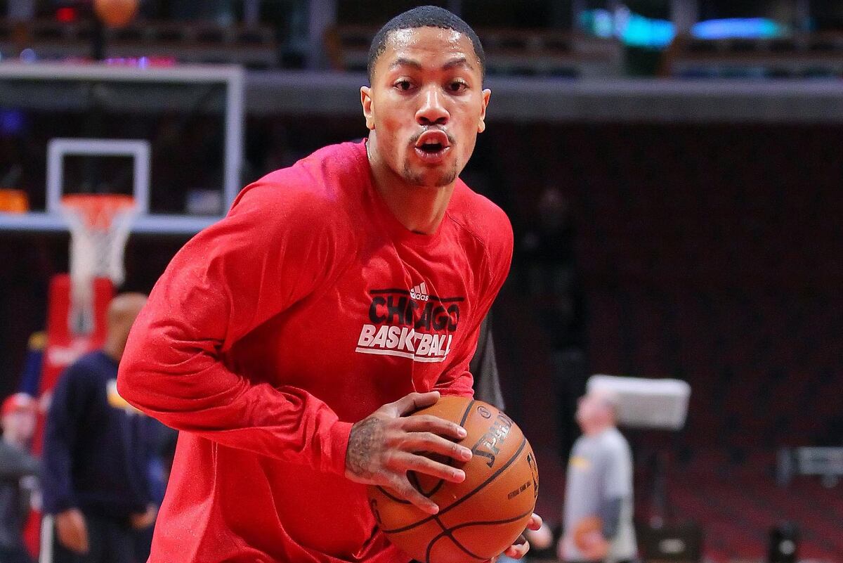 Derrick Rose Leaving Door Open to Return Provides Bulls with Added ...