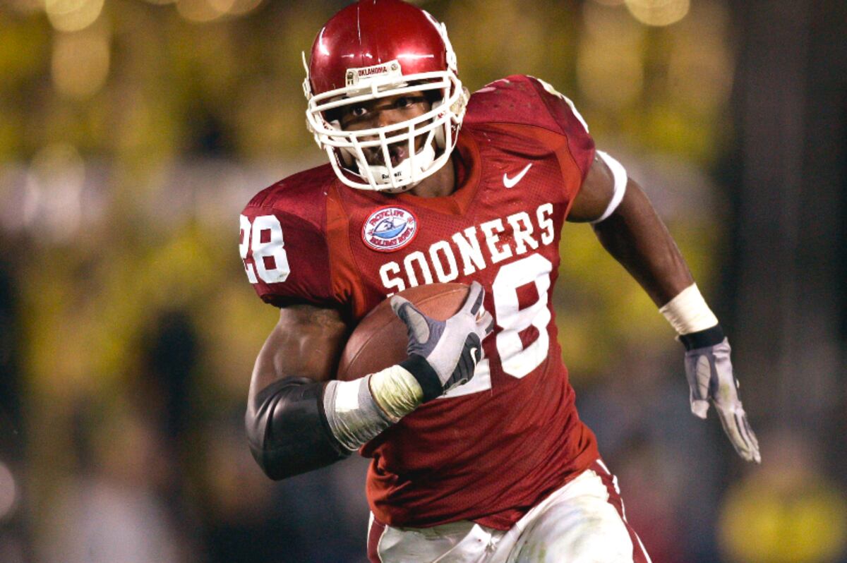 Breaking Down the Difference Between Good College RBs and Elite NFL ...