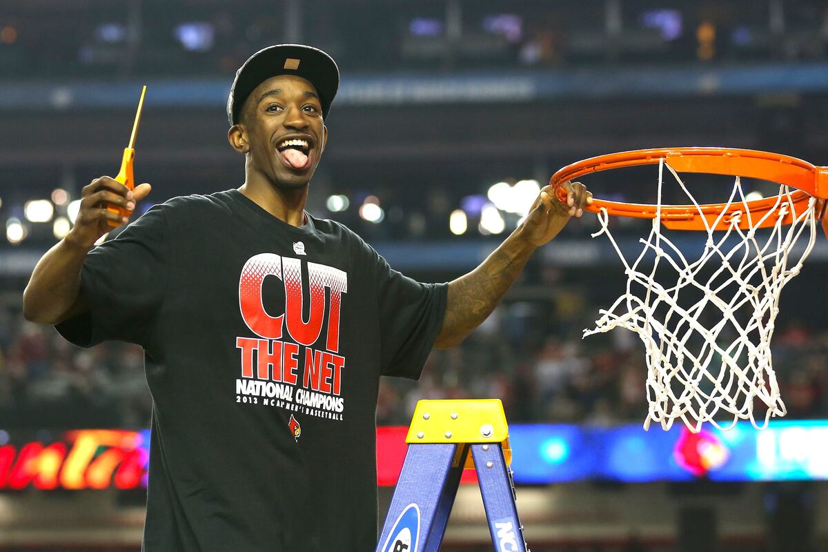 Russ Smith Will Return to Louisville for Senior Season | News, Scores ...