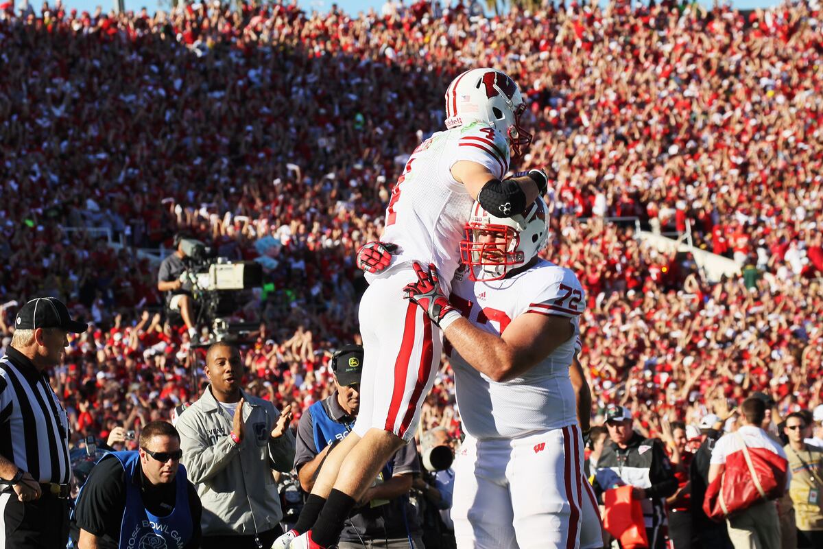 Travis Frederick to Cowboys: How Does Center Fit with Dallas? | News ...