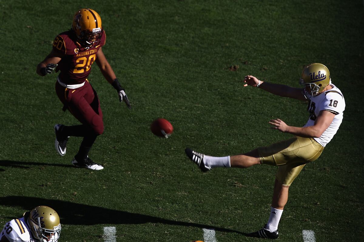 Jeff Locke to Vikings: How Does Punter Fit with Minnesota? | News ...