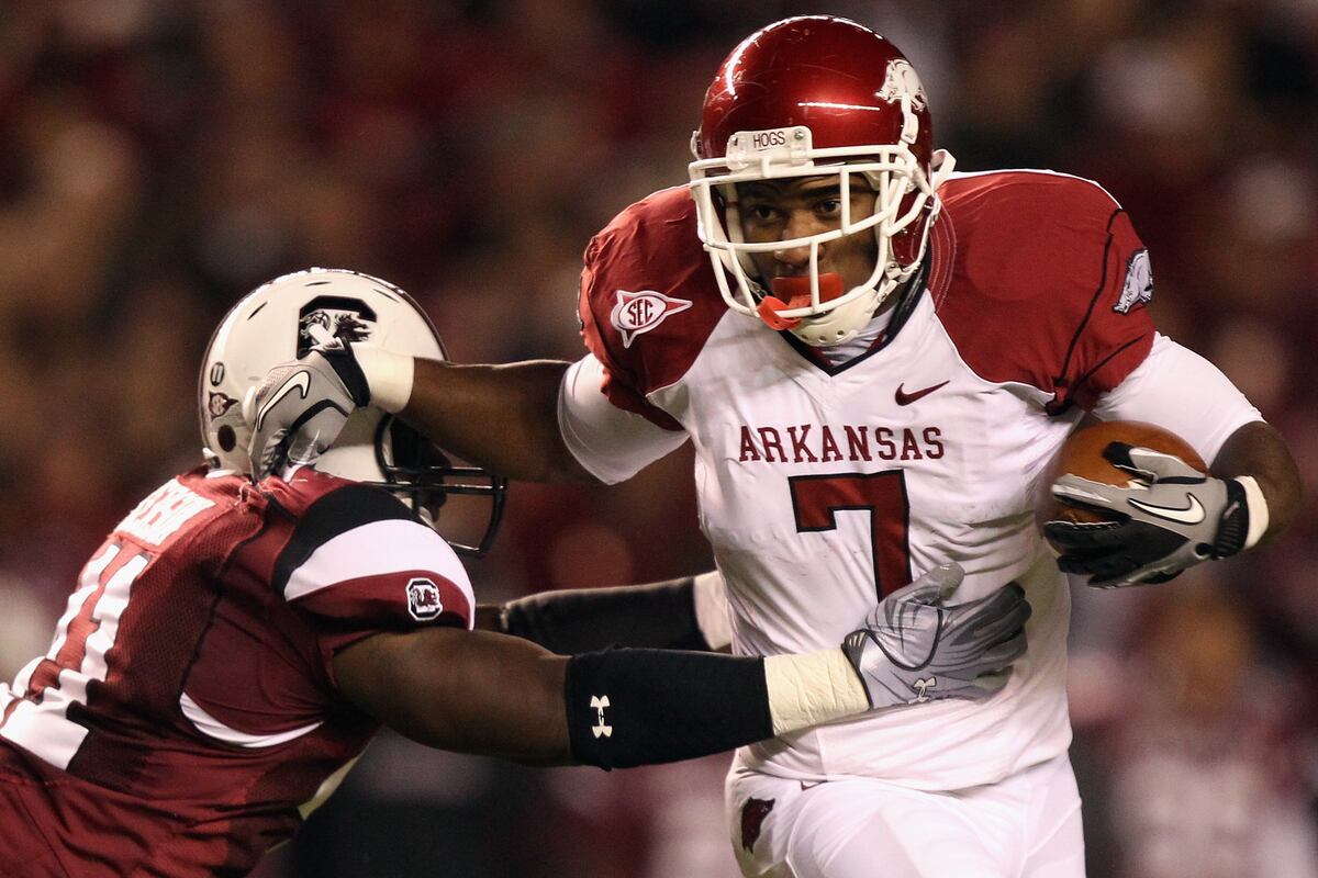 Knile Davis Provides Powerful Complement to Kansas City Chiefs' Running ...