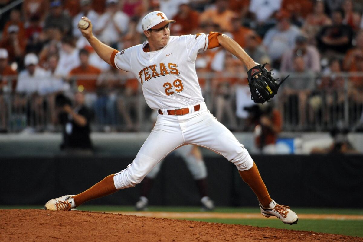 Texas Pitcher Gives Buddy Urine for Drug Test, Results Are as You Would ...