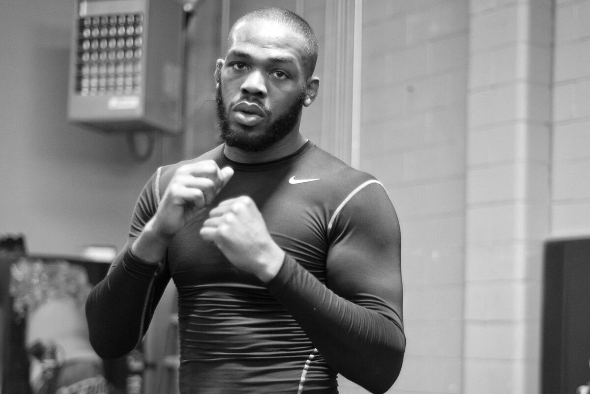 Jon Jones: A Boxing Match with Floyd Mayweather Would Be 'Pretty ...