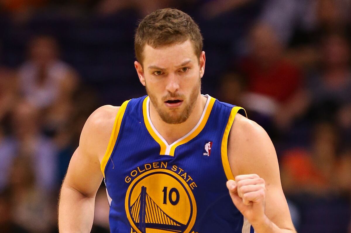 David Lee Makes Instant Impact in Surprise Second-Round Debut | News ...