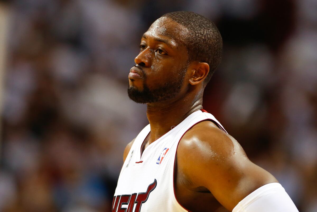Dwyane Wade Injury: Updates on Heat Star's Knee | News, Scores ...