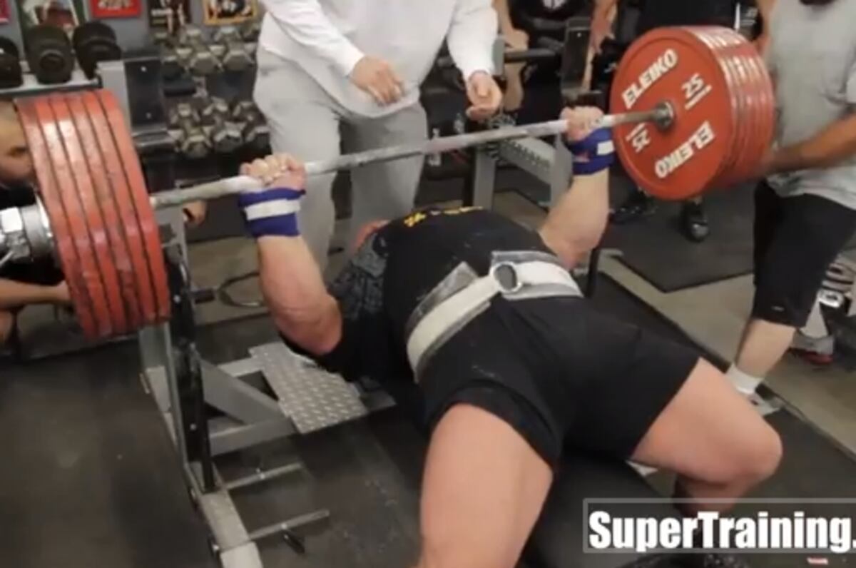 Massive Marvel Eric Spoto Breaks World Record with 722-Pound Bench ...