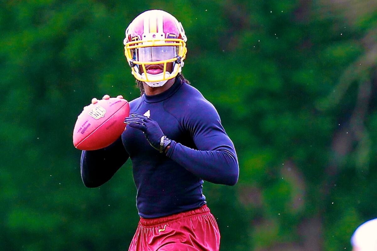 Complete Roundup of RGIII's 1st Practice Since Devastating Knee Injury ...