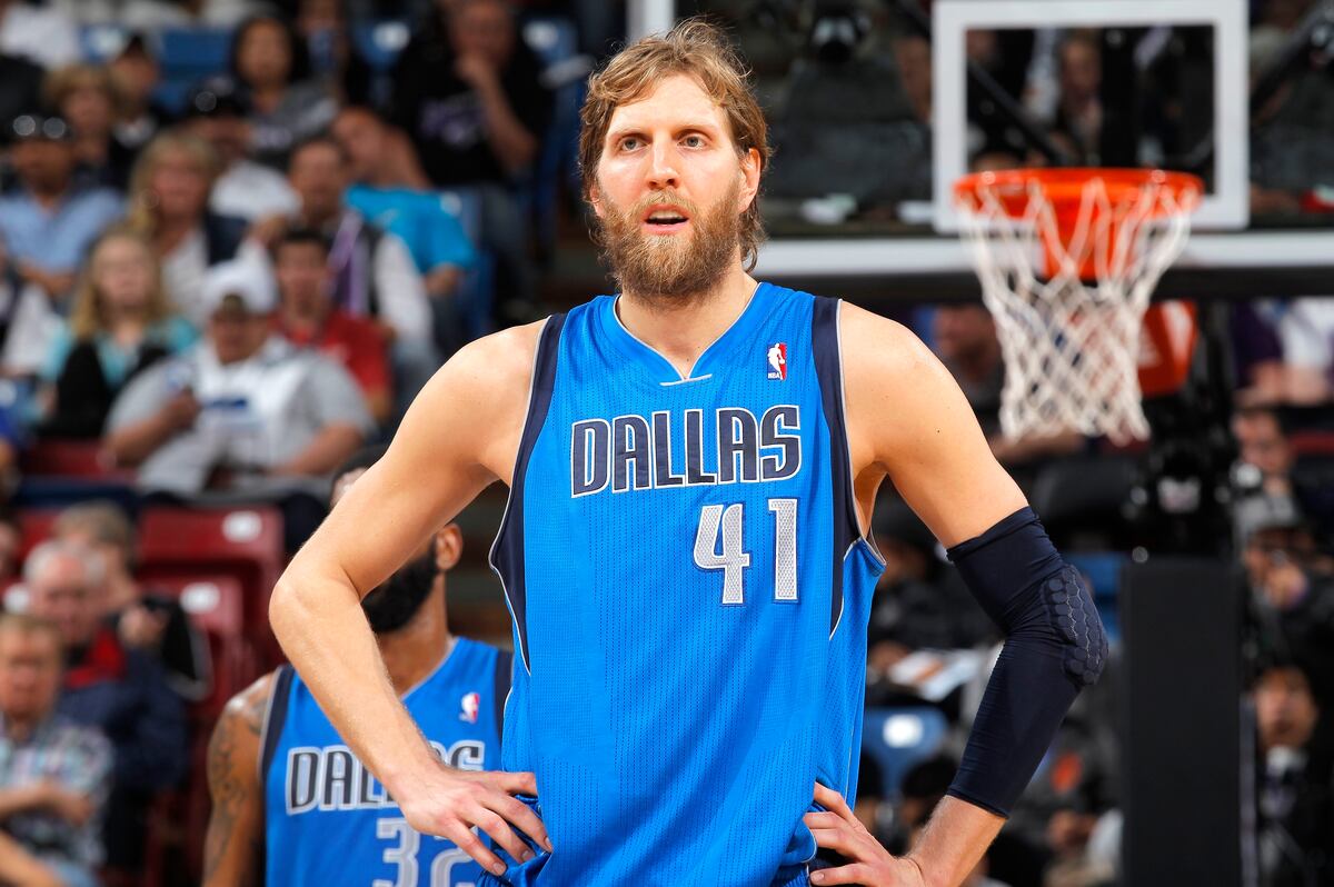 5 Biggest Questions and Answers for the Dallas Mavericks This Offseason ...