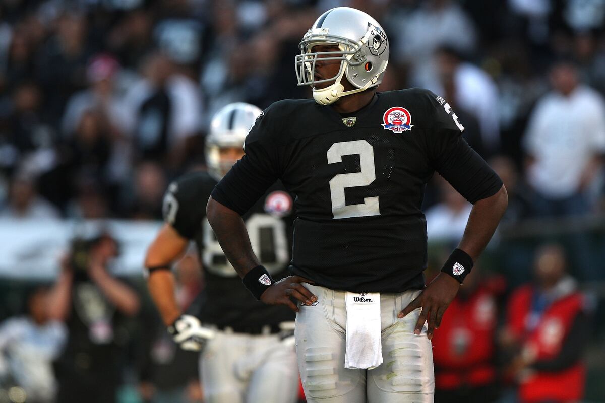 Is JaMarcus Russell's New Attitude Enough to Warrant Another Shot in ...