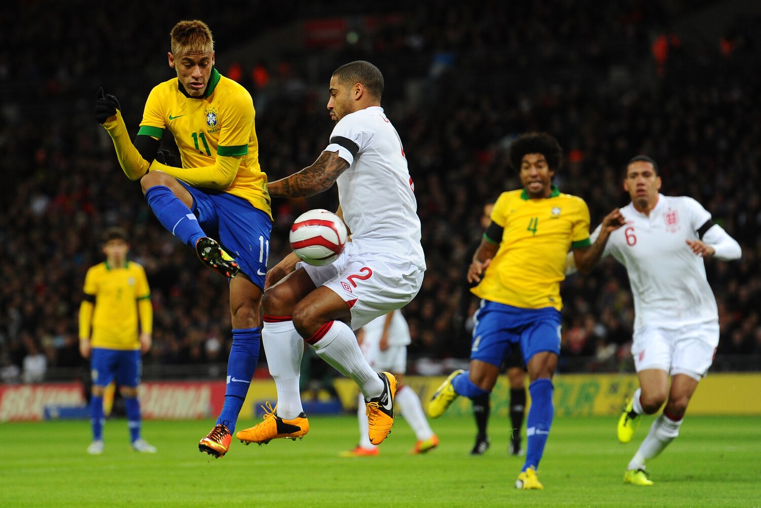 Brazil vs. England: Complete Preview for Maracana Showpiece Friendly ...