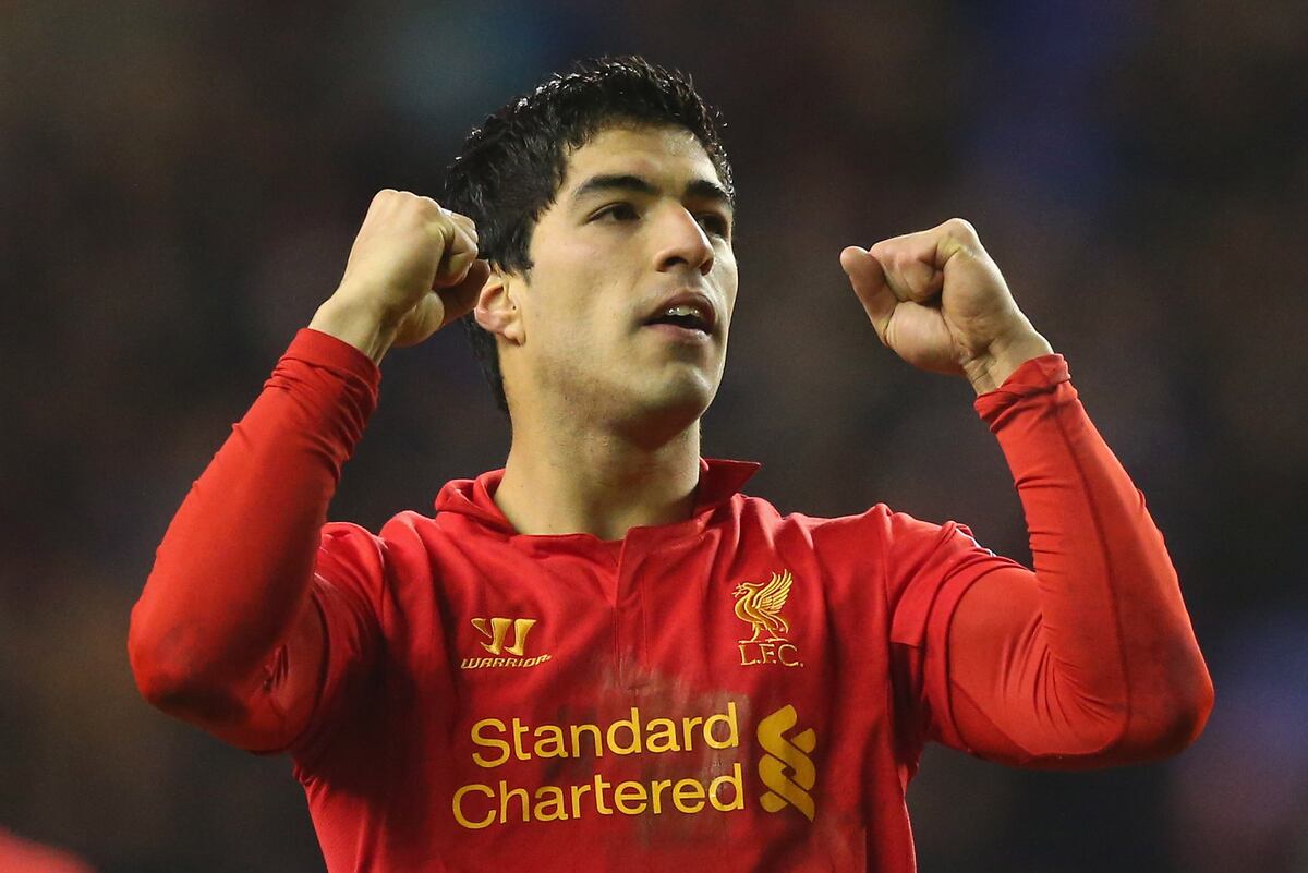 Luis Suarez Bites Back at Media, Blames Paparazzi for Pending Liverpool ...
