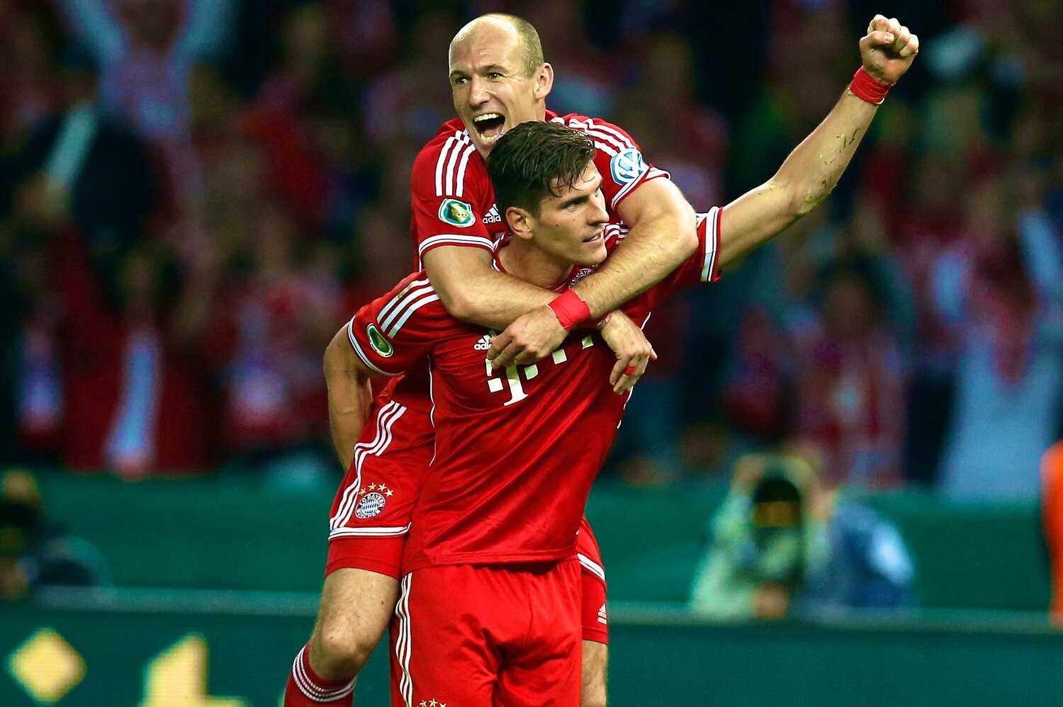 Bayern Munich Beat Stuttgart, Achieve 'Immortality' with Historic ...