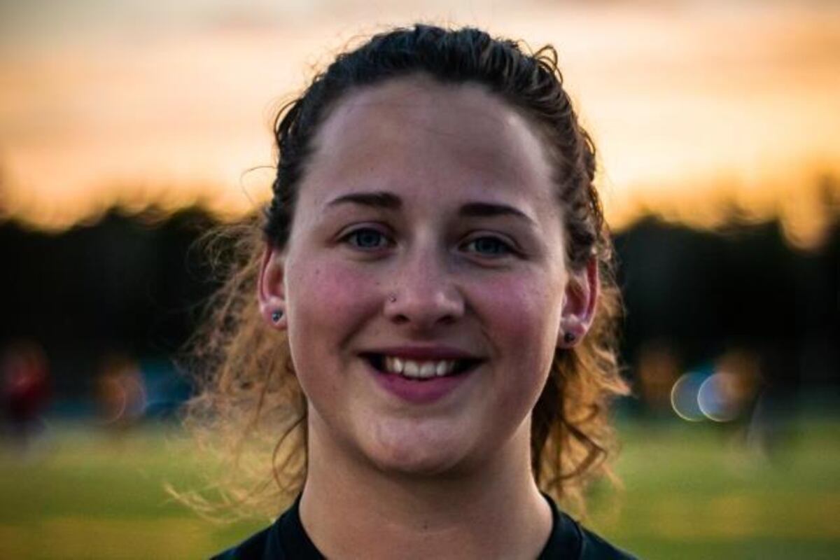 Robyn Neill Brings a Remarkable Presence to Canadian Women's Football ...