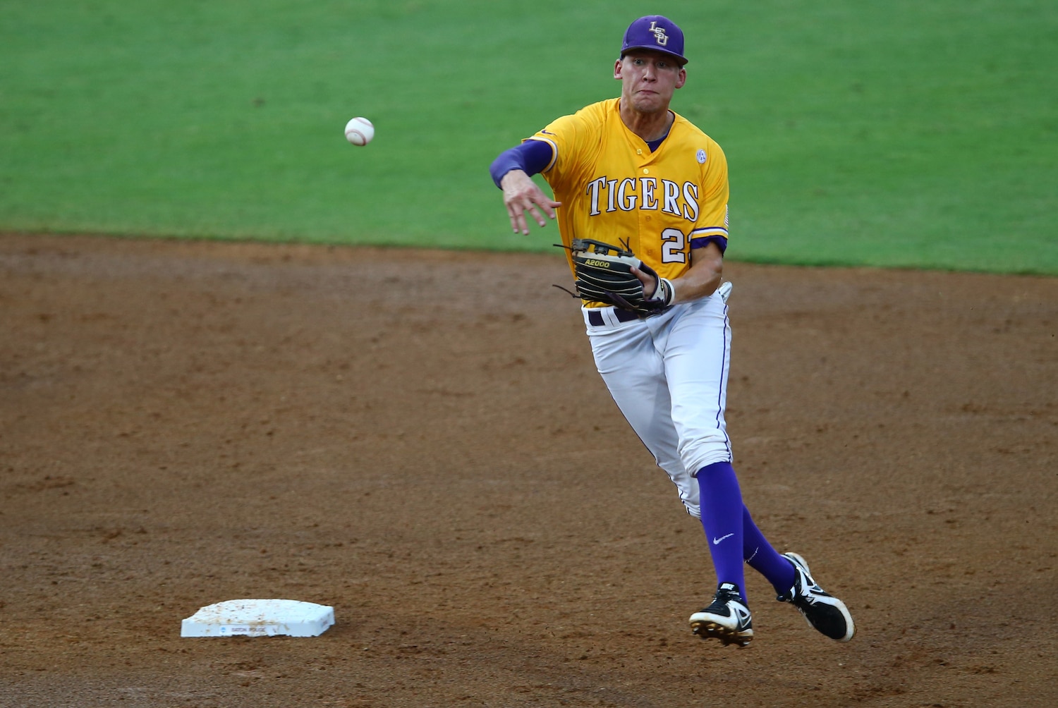 JaCoby Jones: Prospect Profile for Pittsburgh Pirates' 3rd-Round Pick ...