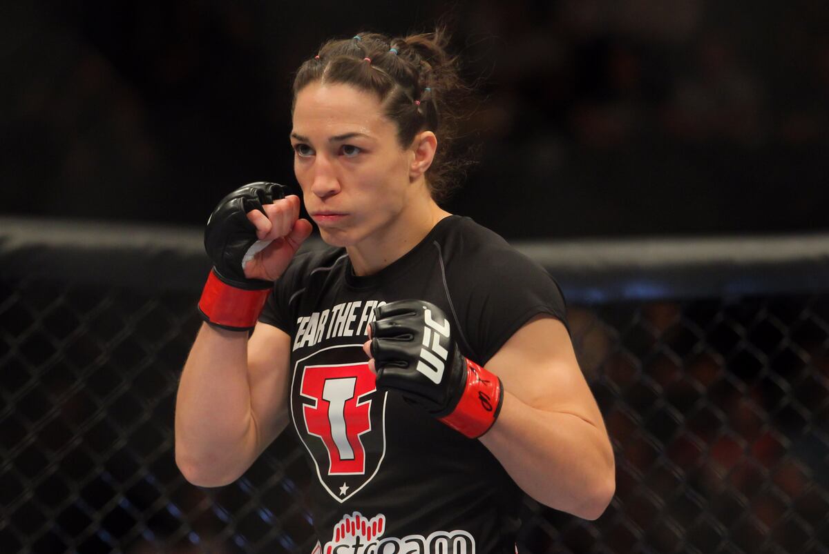 Sarah Kaufman vs. Sara McMann Added to UFC on FOX Sports 1 2 Card ...