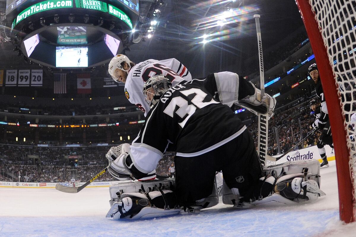 Kings vs. Blackhawks: Each Team's Gameplan to Win Pivotal Game 4 | News ...