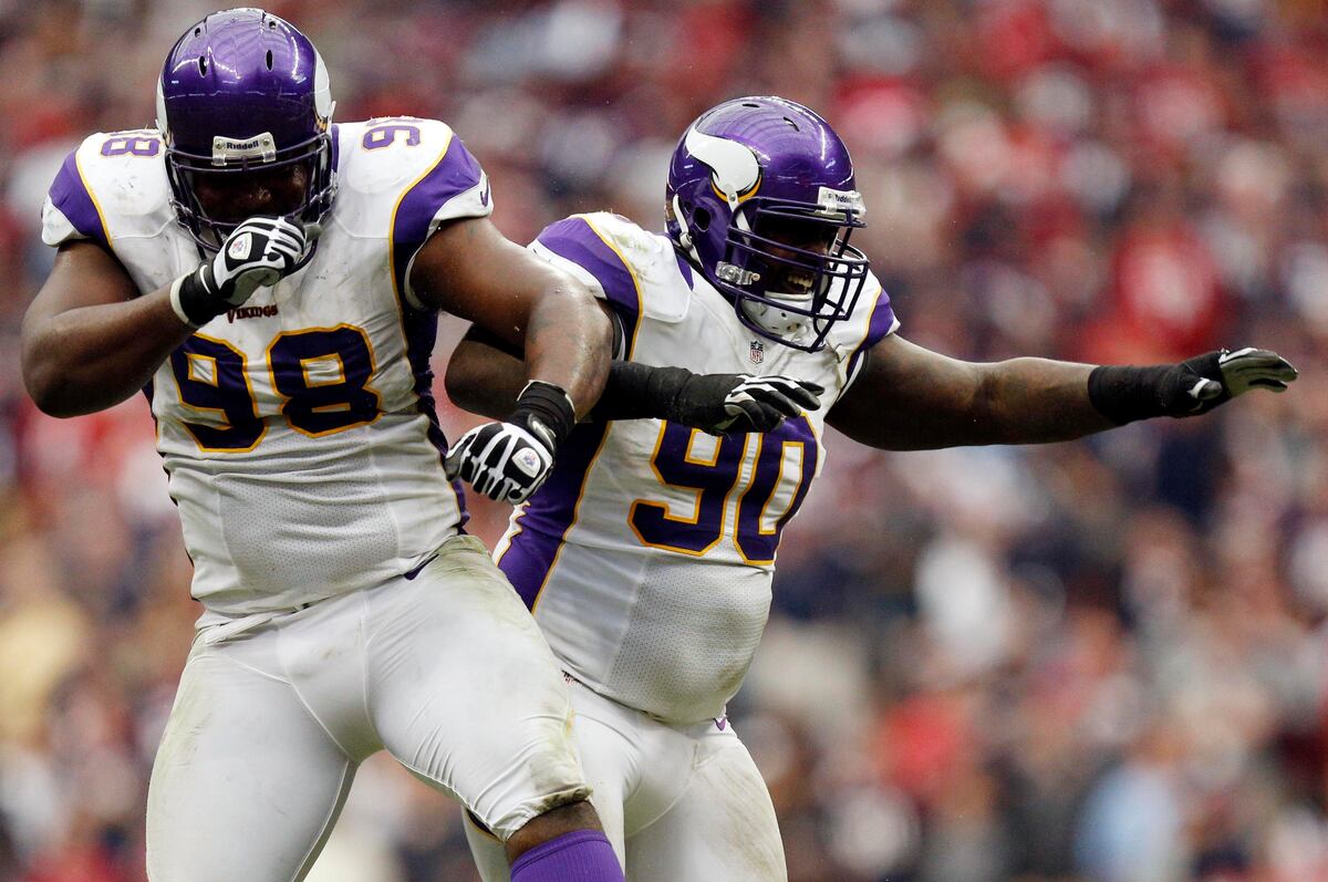 Breaking Down the Minnesota Vikings Training Camp Battle at Nose Tackle ...