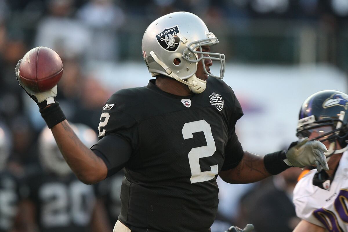 JaMarcus Russell Must Keep Comeback Momentum Going with Chicago Bears ...
