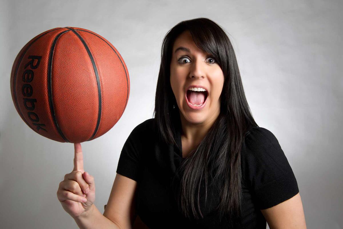 Candice Ward's Ability Behind the Lens Adds Flair to Her Sports ...