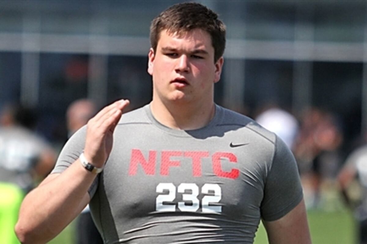 4-Star OT Quenton Nelson Talks Notre Dame Commitment, Impact of Alabama ...