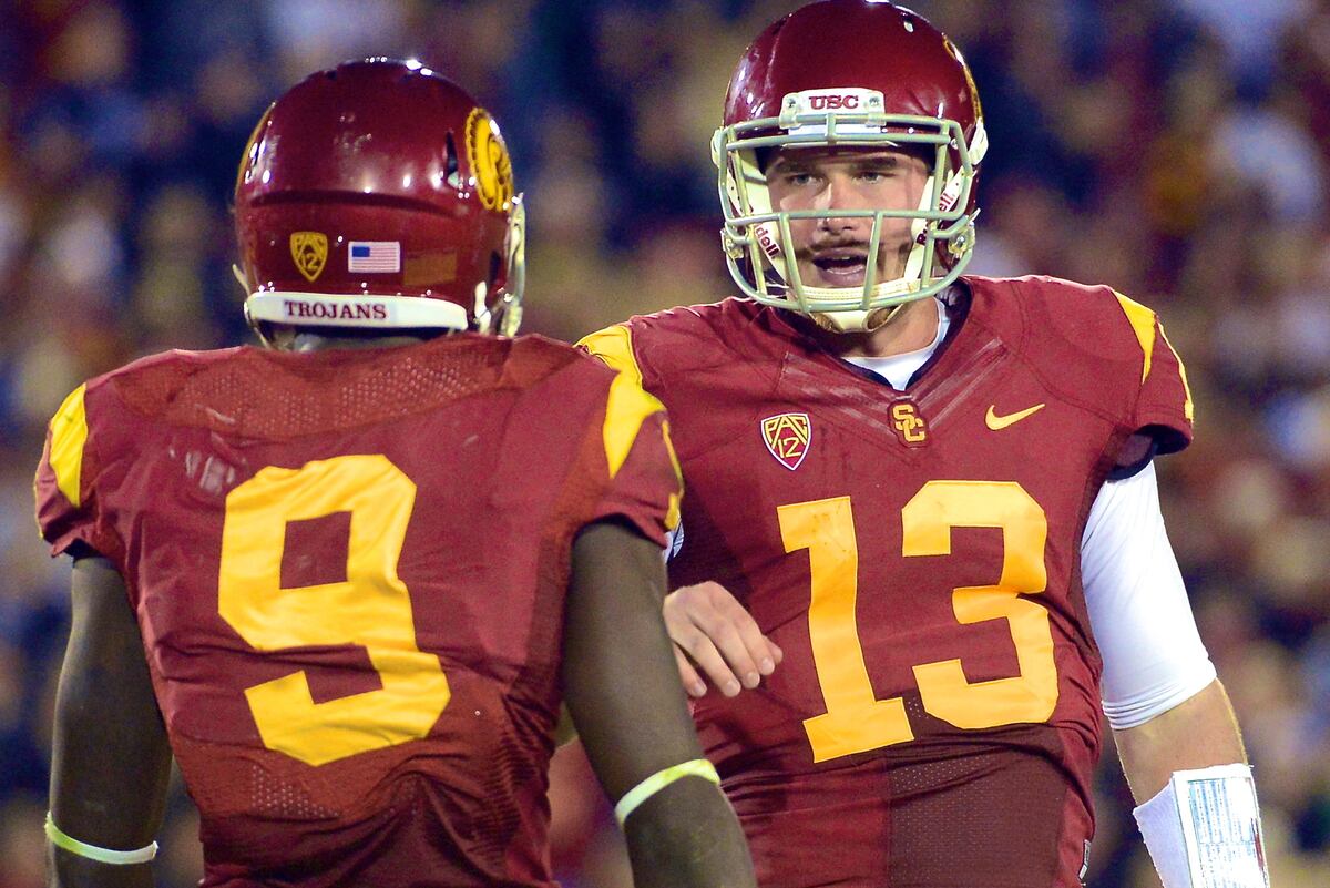 Phil Steele Magazine Has USC Football Ranked 6th, and That's Too High ...