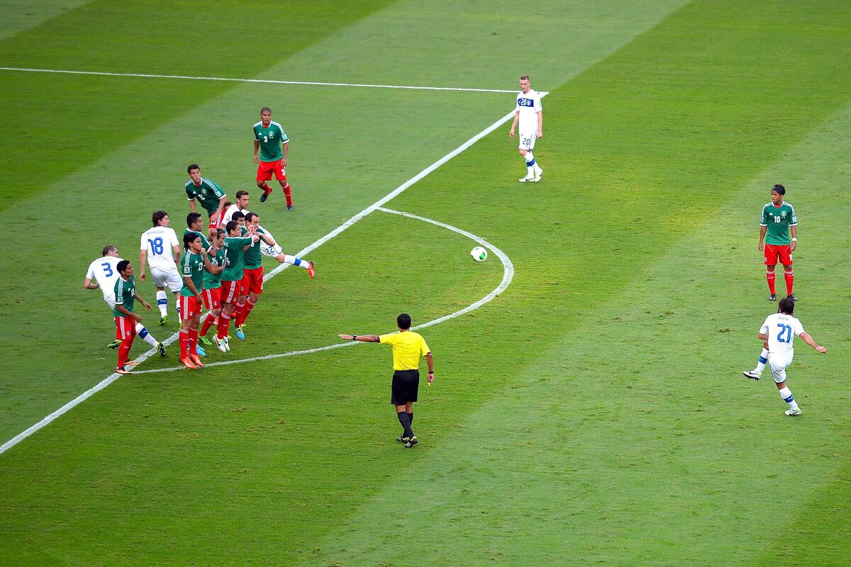 Watch Andrea Pirlo's Brilliant Free-Kick Goal for Italy vs. Mexico in ...