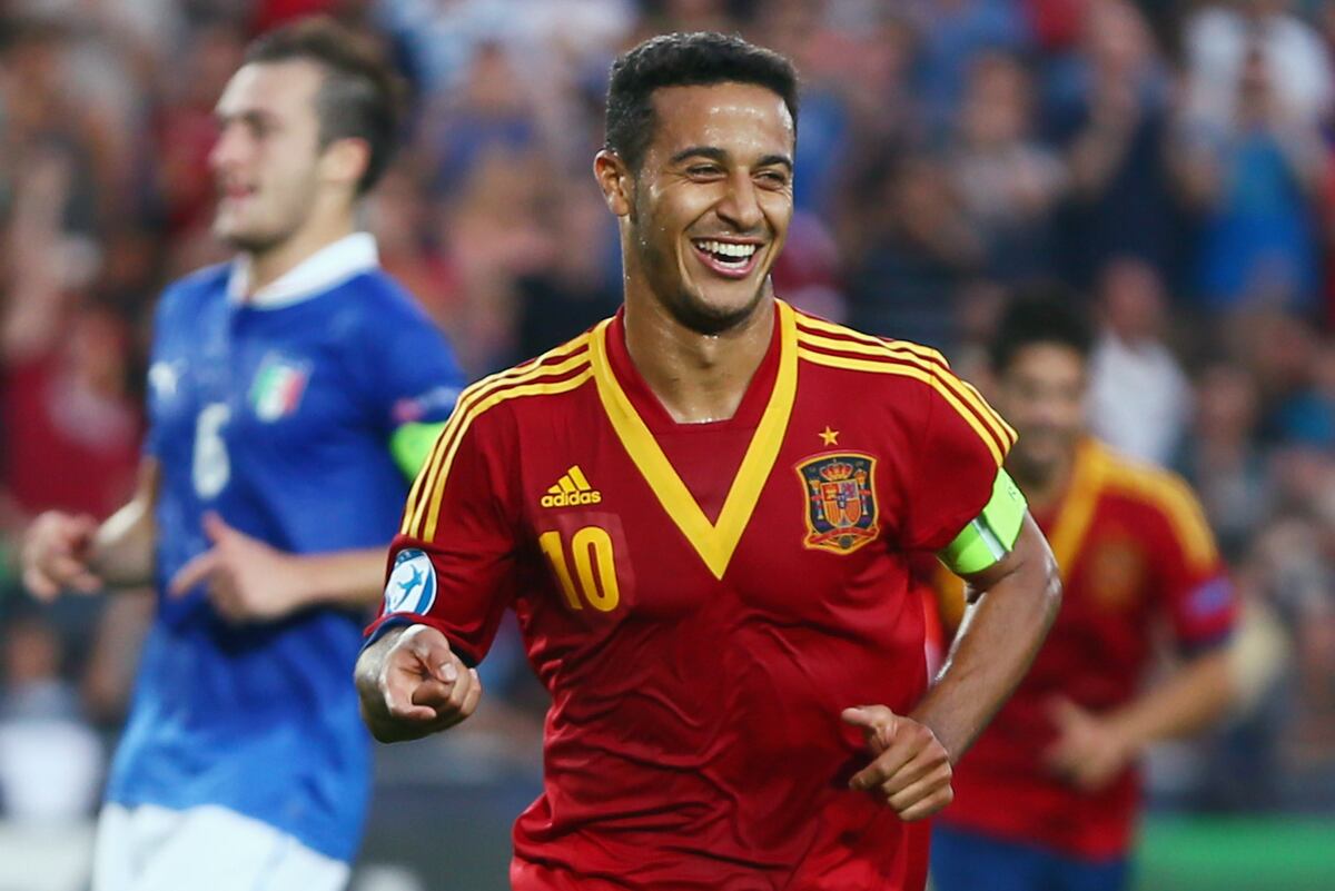 Why Unsettled Thiago Leaves Barcelona With Tough Decision to Make ...