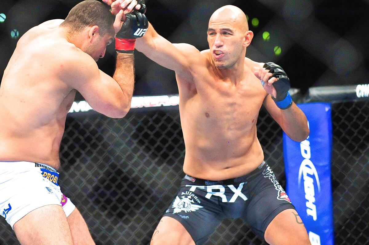 Five MMA Fighters Who Peaked Too Early in Their UFC Careers | Bleacher ...