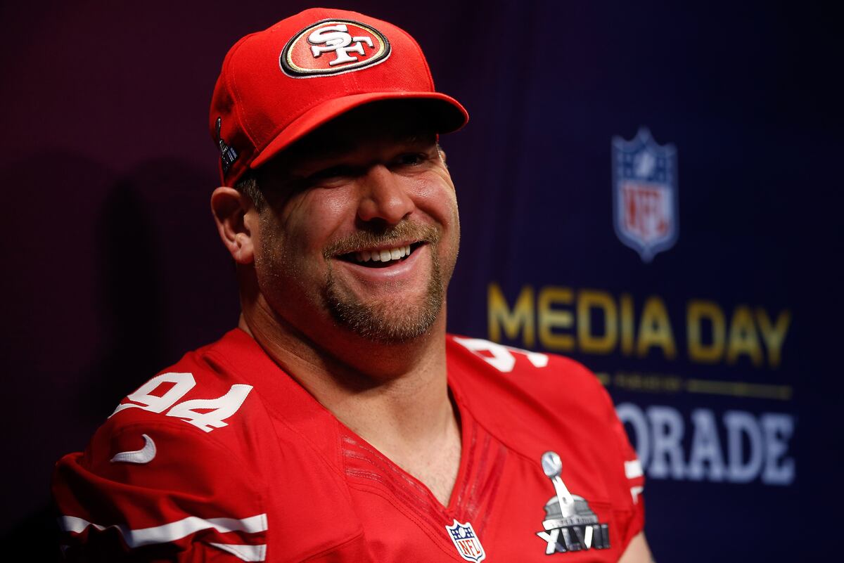 Justin Smith Signs 2-Year Contract Extension With San Francisco 49ers ...